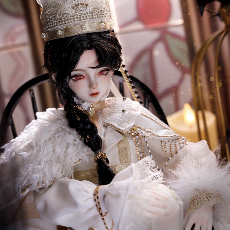 Gem of Doll White Crow Wall – BJDivas